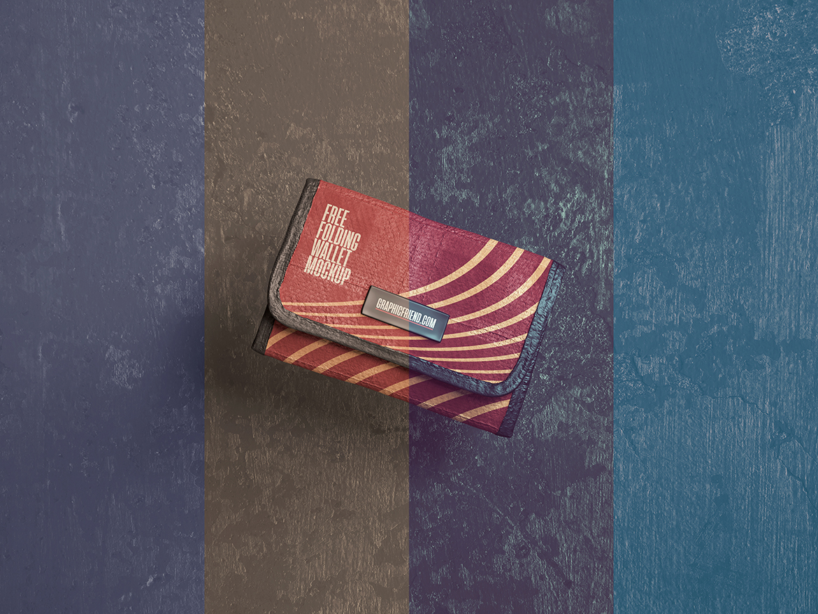 Free Folding Wallet Mockup • graphicfriend.com